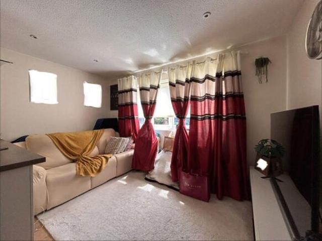1 bedroom flat for rent in Mulberry Close, Luton, Bedfordshire, LU1