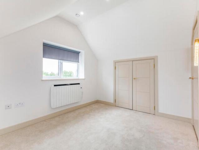 1 bedroom flat for rent in Mulgrave Road, Sutton, SM2
