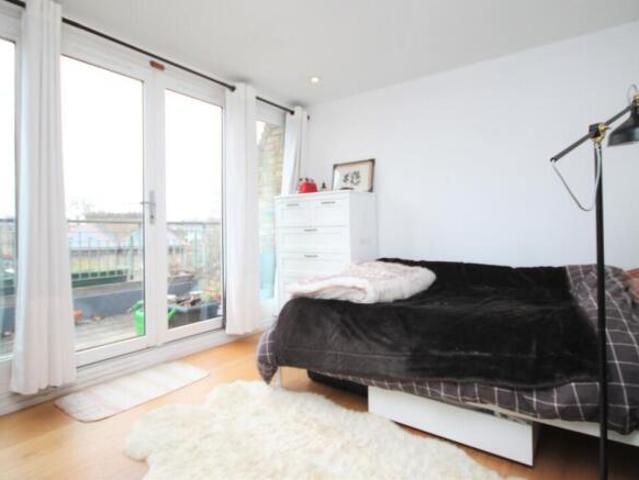 1 bedroom flat for rent in Murray Street, Camden, NW1