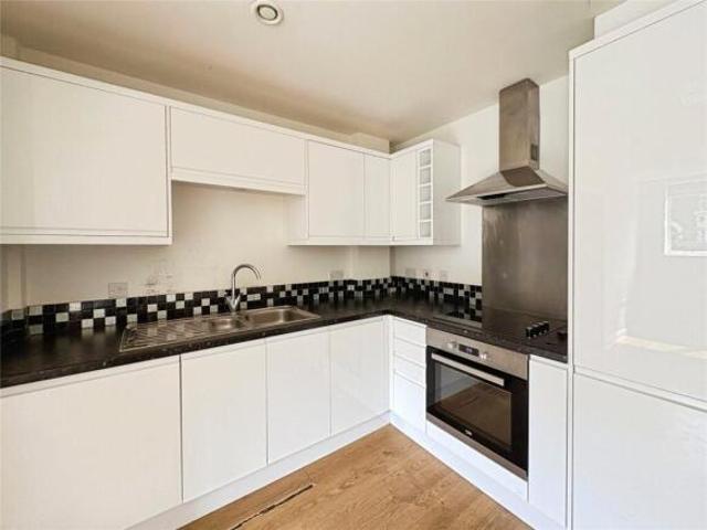1 bedroom flat for rent in Napier Road, Luton, LU1