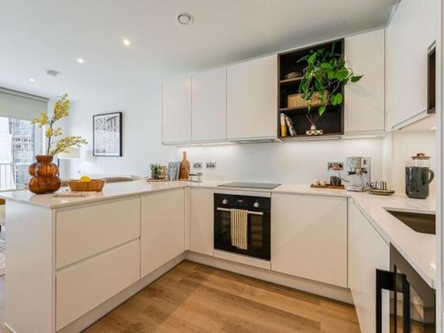 1 bedroom flat for rent in Navigator Place, Blackheath, Kidbrooke, SE3