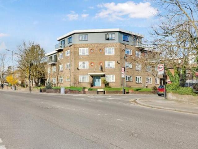 1 bedroom flat for rent in Neasden Lane, London, NW10