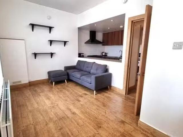 1 bedroom flat for rent in Nelson Street, The City Centre, Abe.