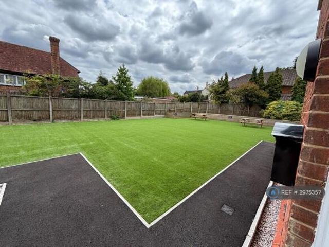 1 bedroom flat for rent in New Dover Road, Canterbury, CT1