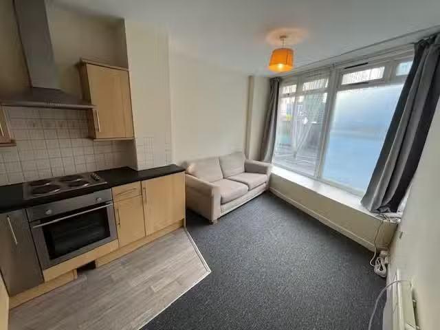 1 bedroom flat for rent in New England Road, Brighton, BN1