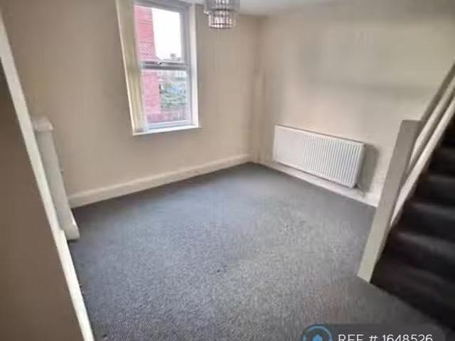 1 bedroom flat for rent in New Ferry, Merseyside, CH62