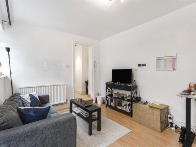 1 bedroom flat for rent in New King's Road, Parsons Green, SW6