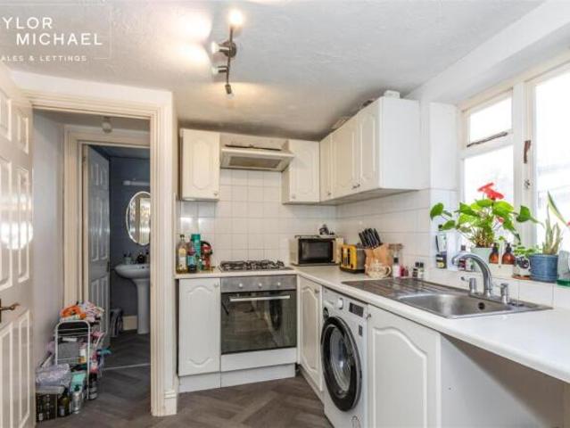 1 bedroom flat for rent in New Steine, Brighton, BN2