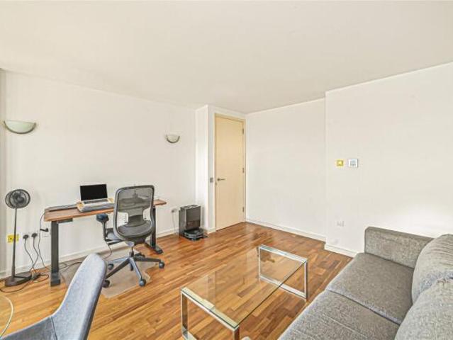 1 bedroom flat for rent in New Providence Wharf, 1 Fairmont Avenue, E14