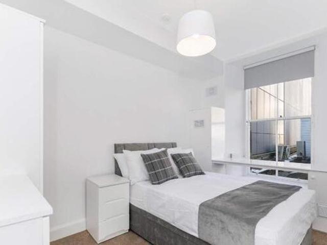 1 Bedroom Flat For Rent In New Town, Edinburgh