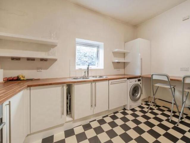 1 bedroom flat for rent in Newlands Park, Sydenham, SE26
