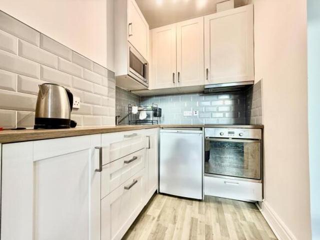 1 bedroom flat for rent in Newlands Road, Cathcart, G44 4EJ, G44