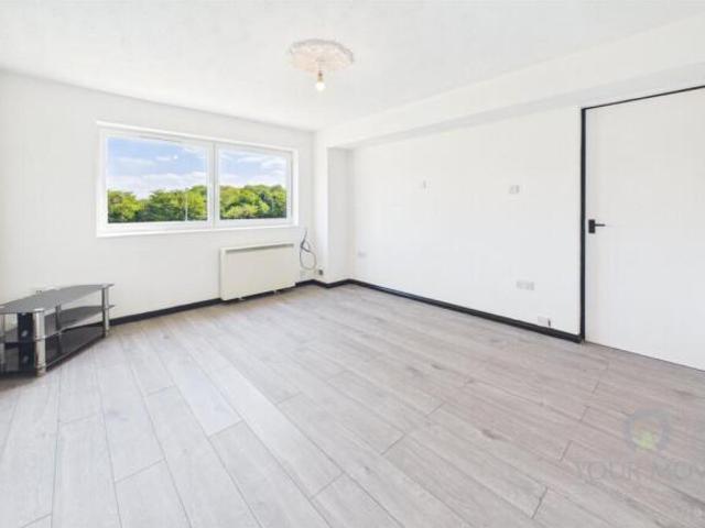 1 bedroom flat for rent in Newnham Road, Northampton, Northamptonshire, NN2