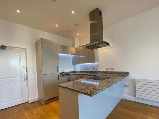 1 Bedroom Flat For Rent In Nine Elms Lane