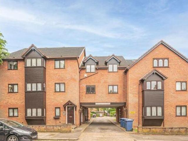1 Bedroom Flat For Rent In North Finchley, London