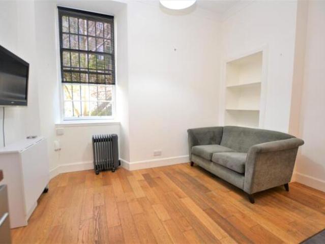 1 bedroom flat for rent in North Junction Street, Edinburgh, EH6