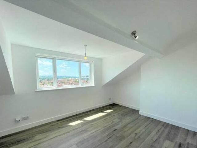 1 bedroom flat for rent in North Street Southville BS3