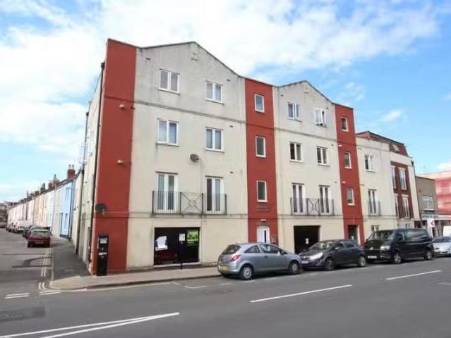 1 bedroom flat for rent in North Street Southville, BS3