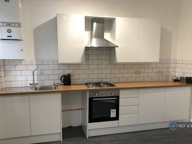 1 bedroom flat for rent in Northern Grove Manchester M20