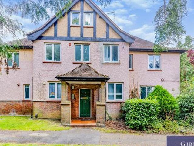 1 Bedroom Flat For Rent In Northwood, Middlesex