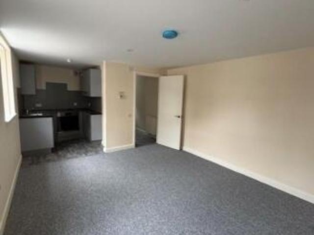 1 bedroom flat for rent in Norwich Road, BH2