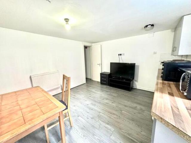 1 bedroom flat for rent in Nowell Crescent, LEEDS, LS9