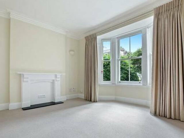 1 bedroom flat for rent in Oakley Gardens Chelsea London SW3