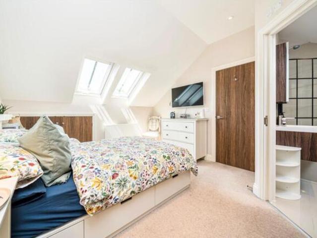 1 bedroom flat for rent in Oakley Place, Peckham, SE1