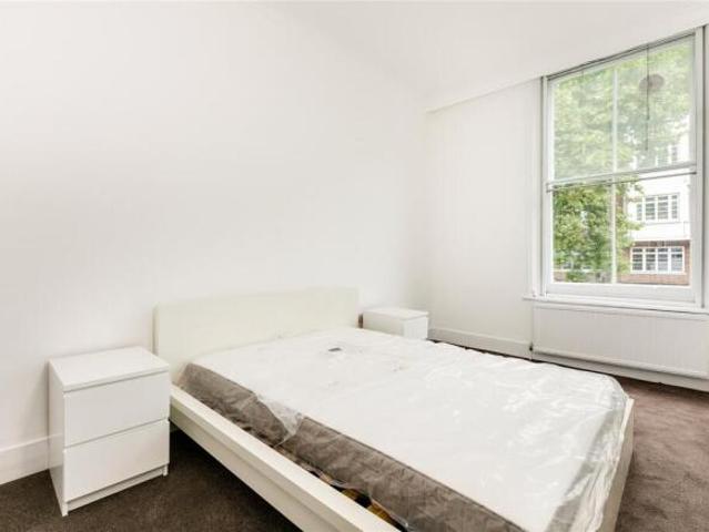 1 bedroom flat for rent in Old Brompton Road, Earls Court, SW5