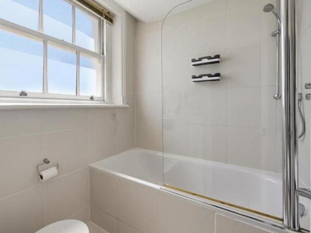 1 bedroom flat for rent in Old Brompton Road, South Kensington, London SW7