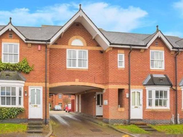 1 bedroom flat for rent in Old London Road St Albans Herts AL1