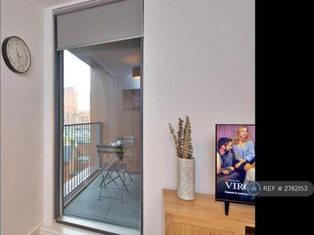 1 bedroom flat for rent in Oldfield Road, Manchester, M5