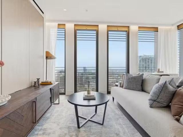 1 bedroom flat for rent in One Bishopsgate Plaza, Houndsditch.