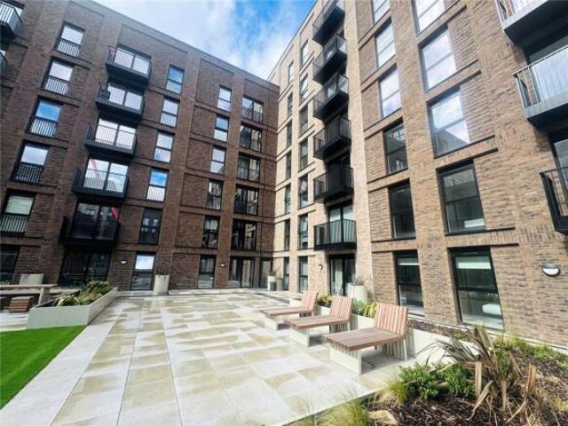 1 bedroom flat for rent in Ordsall Lane, Salford, M5