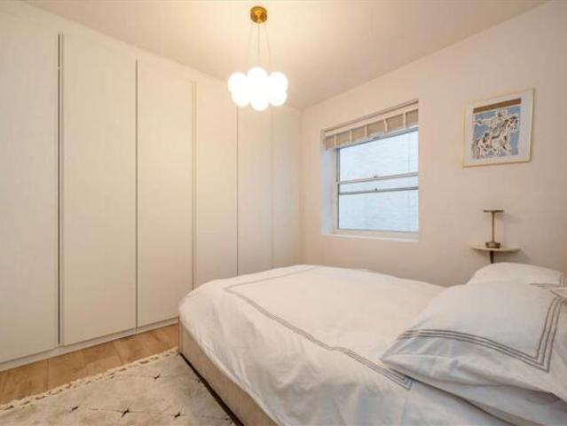 1 bedroom flat for rent in Orsett Terrace, London, W2