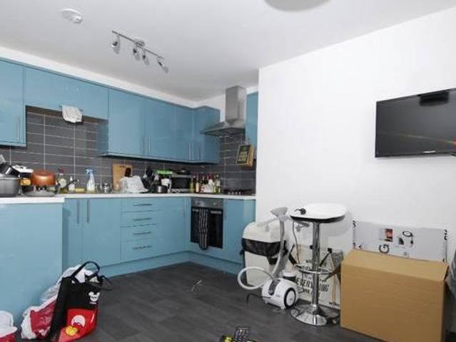 1 bedroom flat for rent in Oxford Avenue Plymouth Devon PL3