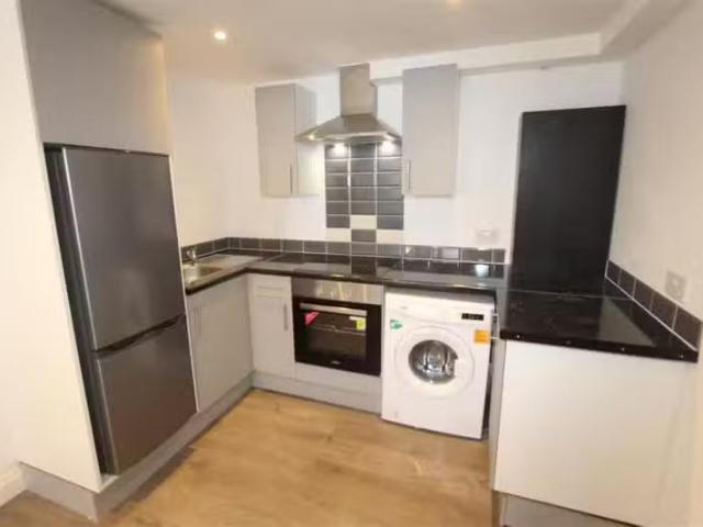 1 bedroom flat for rent in Oxford Street, CV21