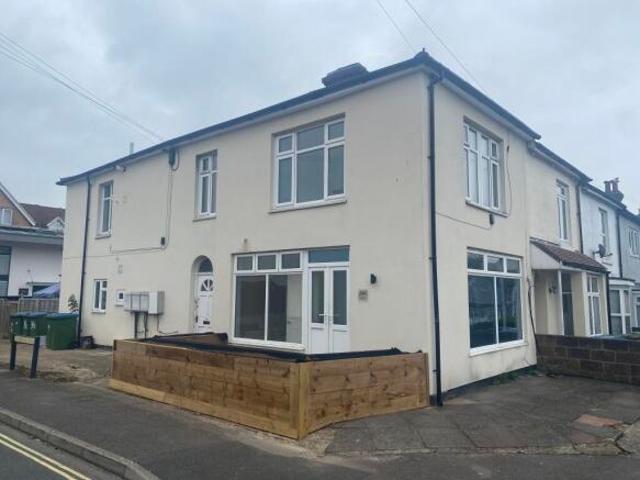 1 bedroom flat for rent in Padwell Road, Bevois Valley, Southampton, Hampshire, SO14