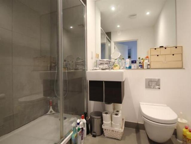 1 bedroom flat for rent in Paisley Court, Dod Street, London, E14