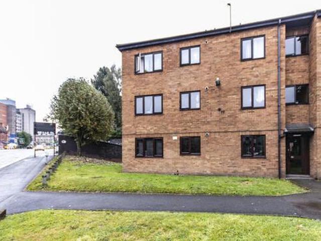 1 Bedroom Flat For Rent In Parade, Birmingham