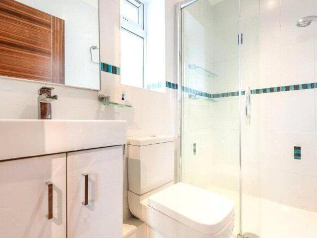 1 bedroom flat for rent in Park Farm Road, Bromley, BR1