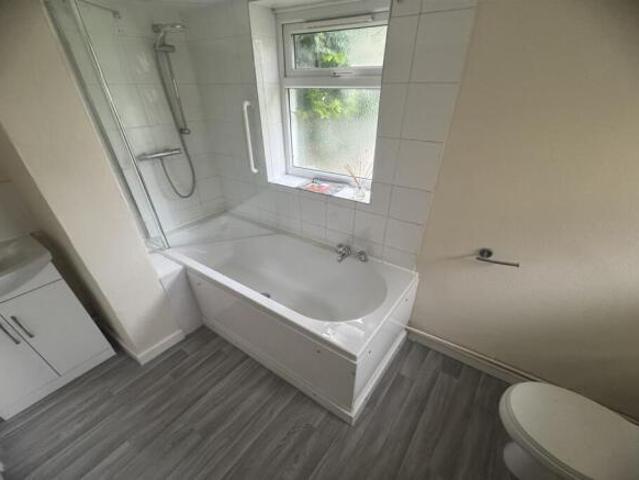 1 bedroom flat for rent in Park Road, SS0