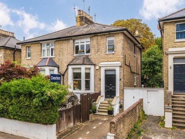 1 bedroom flat for rent in Park Road, Twickenham, TW1