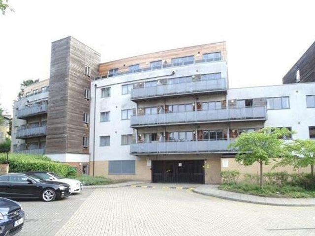 1 Bedroom Flat For Rent In Park Royal, London