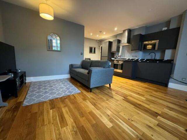 1 bedroom flat for rent in Park Terrace, The Park, Nottingham, Nottinghamshire, NG1