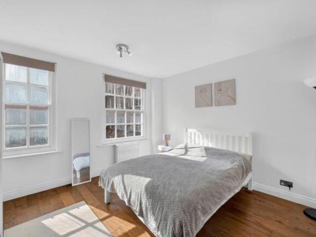 1 bedroom flat for rent in Park West, Edgware Road, W2