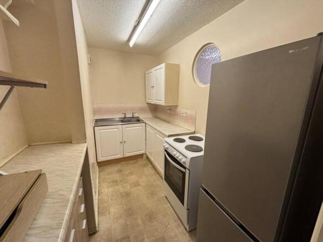 1 bedroom flat for rent in Parkfield Road, Wolverhampton, WV4