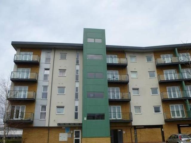 1 bedroom flat for rent in Parkhouse Court Hatfield AL10