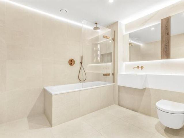 1 bedroom flat for rent in Parkland Walk, London, SW6