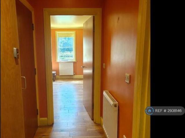 1 bedroom flat for rent in Parkview Apartments, Morden, SM4